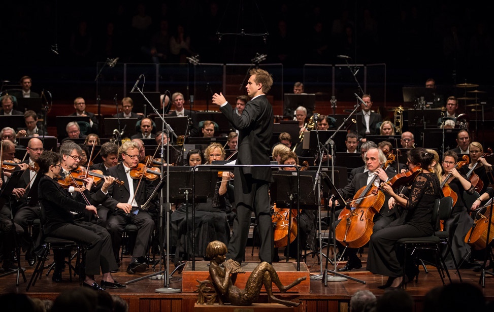 Lead like a conductor – Sea's The Day